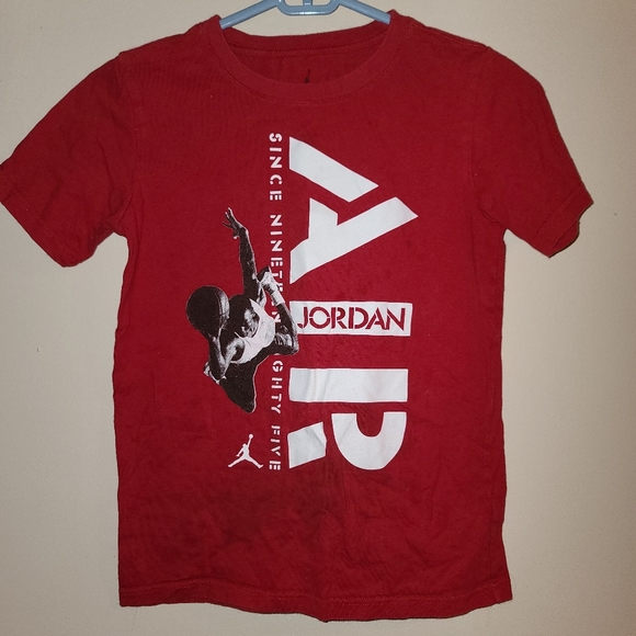 Jordan | Shirts & Tops | Air Jordan Red Graphic Tee | Poshmark